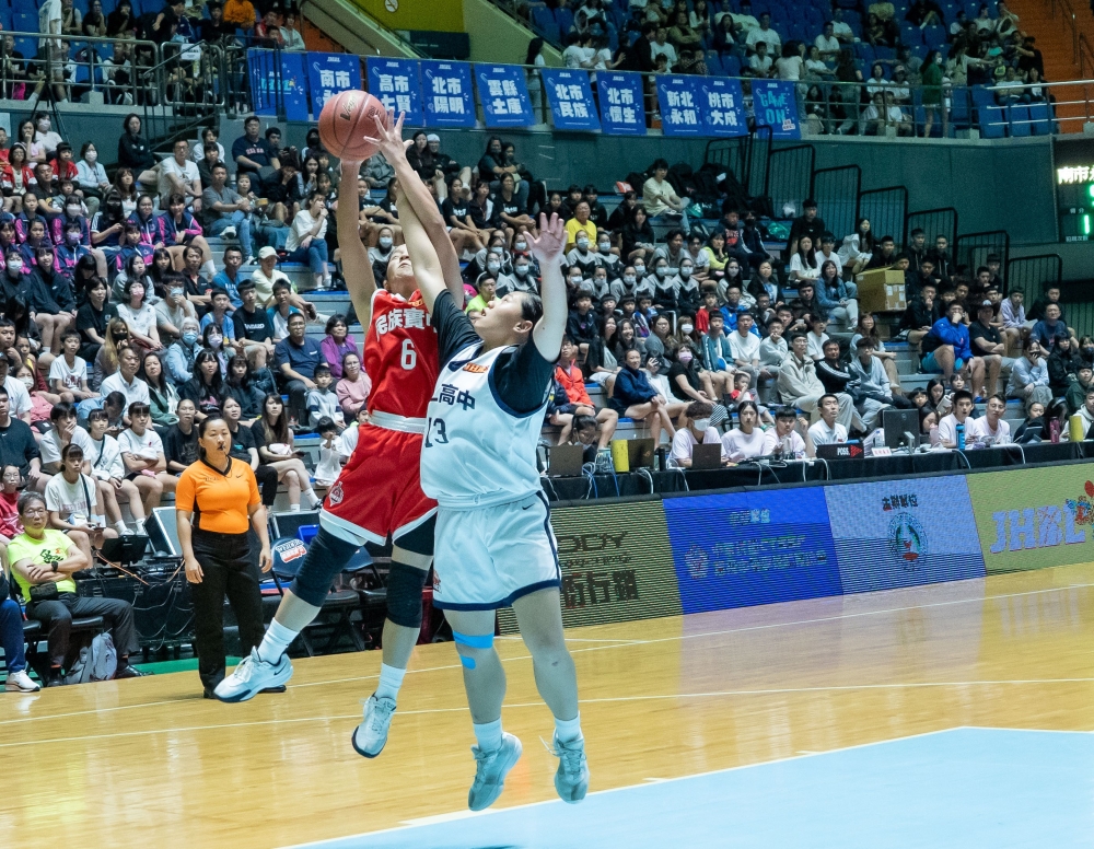 JHBL》夾擊喬麗爾民族35連勝5連霸 膝傷硬撐蔡宇妍國二冠軍賽MVP第1人 永仁11冠且慢 - 籃球 - 敢動傳媒 Braveathlete